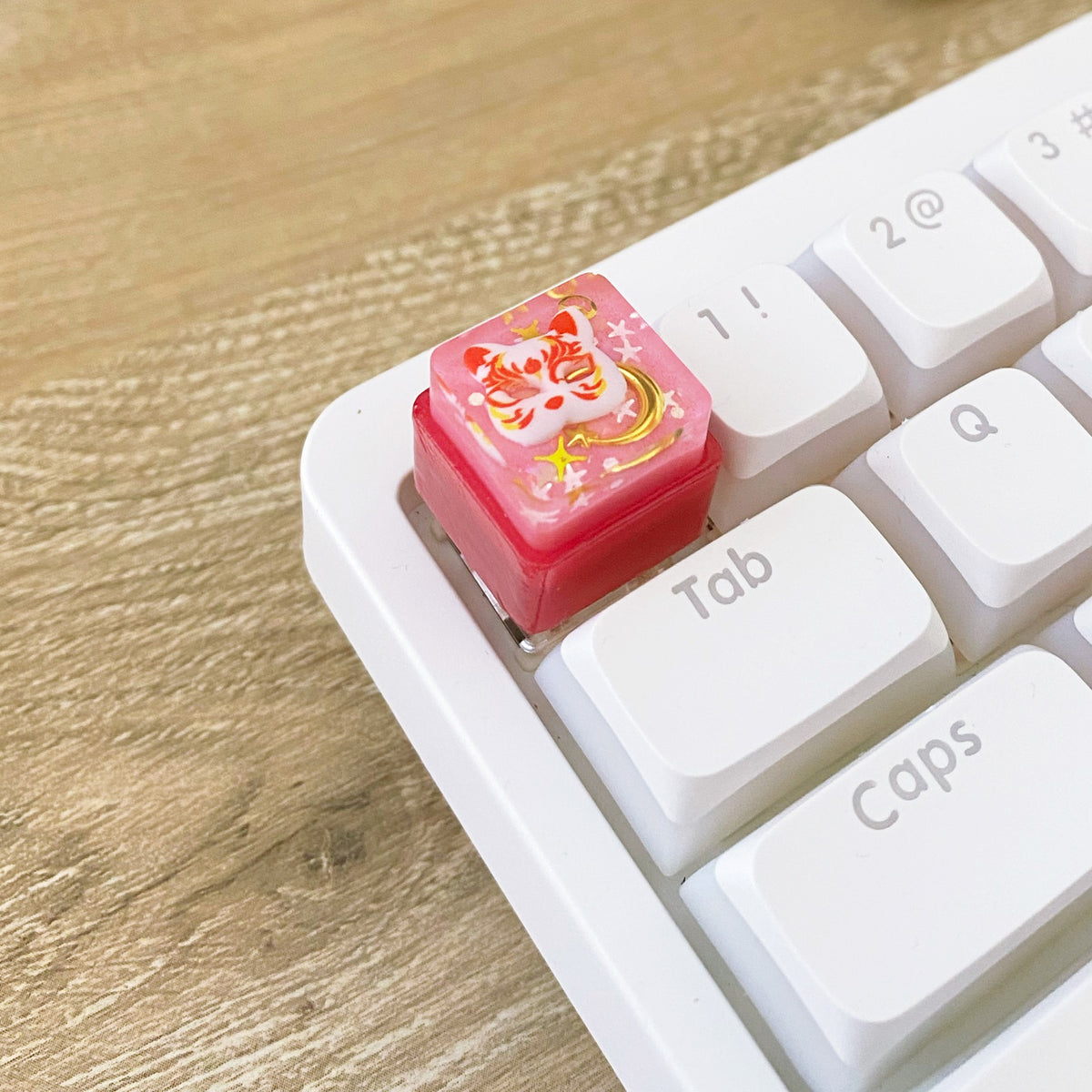 Red Fox 2 Artisan Keycap – MoonNoodleShop